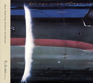 生誕70周年を迎えたポールのアーカイヴ・シリーズ第5弾は、1976年の全米ツアーを収録したライヴの名盤にも数えられる作品。バンド全盛期のベスト・テイクだけに、その迫力&熱気は並々ならぬものが。ビートルズ・ナンバーも5曲演奏している。【品番】...