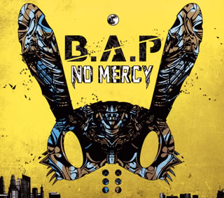 2013年に日本デビューしたK-POPグループ、B.A.Pのサード・シングル。ヘヴィなビートとギター・リフで始まるタイトル曲「NO MERCY」は、本国で彼らを一気にスターダムへと押し上げた出世作。端正なリズム、そしてラップとヴォーカルの絡...