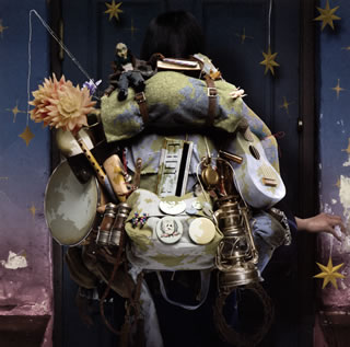 現実と非現実の狭間をテーマに制作した2ndアルバム。KANA-BOONとのスプリット・シングル曲「ナナヒツジ」のアルバム・ミックスや、2017年放送のTVアニメ『四畳半神話大系』のエンディング・テーマ曲「ラブマゲドン」などを収録。【品番】　...