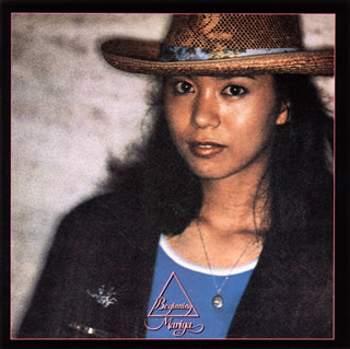 竹内まりやの1978年リリースの記念すべき1stアルバムの40周年記念リマスタリング盤。加藤和彦、山下達郎、細野晴臣ほか豪華作家陣を迎え、アメリカ・レコーディングを行なった豪華なデビュー作だ。RCA時代を振り返るインタビューVo.1を掲載。...