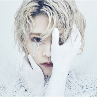 シンガー・ソングライター、ロザリーナのシングル。タイトル曲は、アニメ『コードギアス 反逆のルルーシュ R2』特別版の主題歌。カップリングに、Webドラマ『ANIMALS-アニマルズ-』の主題歌を収めた、ダブル・タイアップ・シングルだ。【品番...