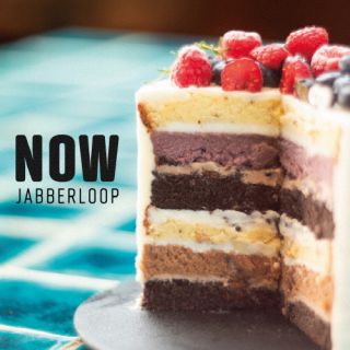 2004年に京都で結成、国内外で活躍するインスト・バンド、JABBERLOOPのベスト・アルバム。吹奏楽やダンス・チームからも人気の「シロクマ」を含め、新旧問わず厳選した楽曲をリアレンジしてレコーディングした20周年を飾るにふさわしい一枚。...