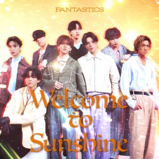 FANTASTICSの初となる2枚組ベスト・アルバム。〈FANTASTICS盤〉には、メンバーが厳選した楽曲と「BUTTERFLY EFFECT」を含む新録曲を収め、〈FANTARO盤〉にはファン投票による楽曲を収録している。【品番】　RZ...