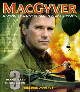 85年〜92年まで放送されたアメリカのTVドラマ。特殊部隊に所属していた元軍人、マクガイバーが数々の事件や犯罪に立ち向かう痛快作。マクガイバーのロマンスの相手となるニッキがフェニックス財団に加わるシーズン3。【品番】　PPSU-111883...
