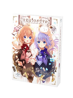 Koiの4コマ漫画をアニメ化する学園コメディの第2シーズン。喫茶ラビットハウスに住み込みしながら高校に通う主人公ココアが、かわいいものやモフモフしたものに囲まれながら送る毎日を描く。声の出演に佐倉綾音ら。【品番】　GNXA-1688【JAN...