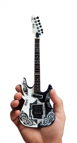 発売日がすでに過ぎている商品でメーカーに在庫がなく入荷にさらにお時間がかかる場合は、改めてご連絡させていただきます。ご予約商品は 発売延期または海外の卸での取扱中止になることがございます。その時はわかり次第ご連絡いたします。※アメリカから輸...