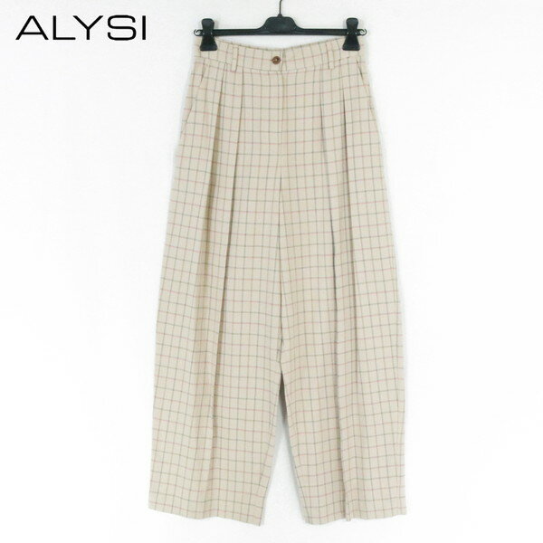 商品説明 生産国 イタリア サイズ 42(日本サイズでLサイズ相当) 表地 コットン65%　レーヨン35% 裏地(ポケット裏) レーヨン51%　コットン49% カラー ベージュ(画像にてご確認ください) 採寸 ウエスト：72cm ヒップ：1...