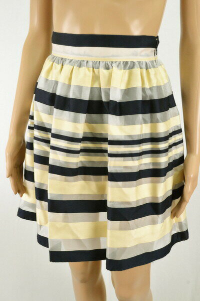 商品説明 生産国 イタリア サイズ 42(日本サイズでM相当) 素材 レーヨン61% ナイロン27% ポリエステル12% ショーツ ナイロン62% ポリウレタン38% カラー ネイビー他（画像にてご確認ください) 採寸 ウエスト：68cm ...