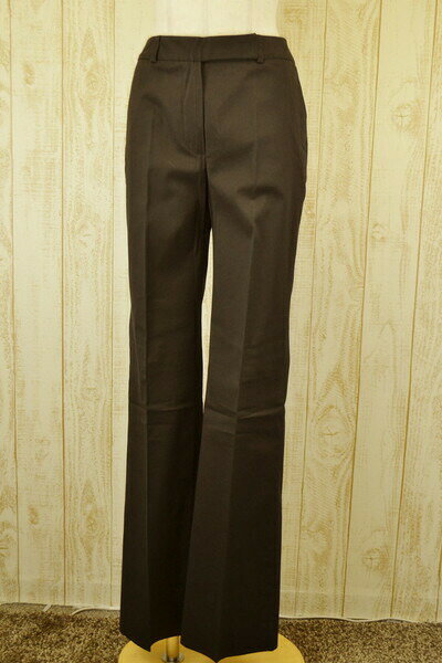 商品説明 生産国 イタリア サイズ 38(日本サイズでS相当) 素材 コットン98%　ポリウレタン2% カラー ブラック（画像も合わせてご覧下さい) 採寸 ウエスト：66cm 股上：24.5cm 股下：81.5cm(お直し未) ヒップ：88...