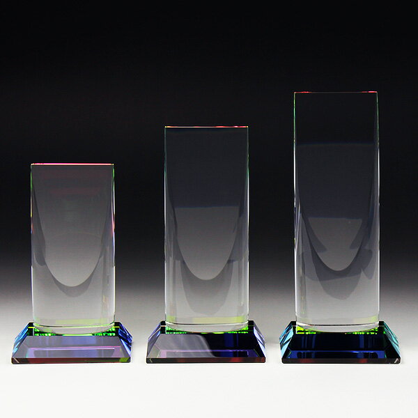 このクリスタルの記念品は、【ギフト対応品】です。【製品サイズ】●10×22×6cm■■■記念品としての利用時、お客様ご自身で名入れのデザインもして制作を希望の場合は、御注文完了後、名入れ内容を送信下さい。その際、illustratorアウト...