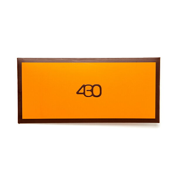 フォーサーティーがブランドとして黎明期に初めてコラボレーションしたKUUMBAに、 当時のデザイン・香りを再現したショートサイズのスティックインセンスを再び発注しました。 爽やかな香りで、毎日でも焚いて欲しいアイテムです。 SIZE サイズ...