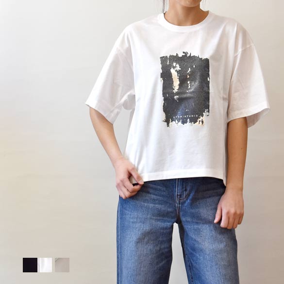メーカー希望小売価格はメーカー商品タグに基づいて掲載しています 箔プリント 半袖Tシャツの説明 商品名 箔プリント 半袖Tシャツ ブランド ATER/STUDIO JAPAN ATER STUDIO アーテルストゥーディオ 素材 綿100%...