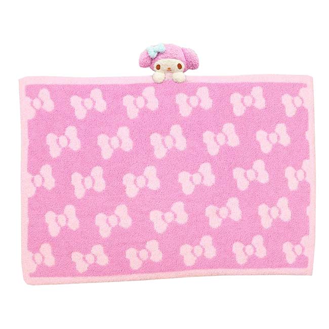 SPEC カラーすやもこマイメロ(ピンク×ホワイト) サイズ約70×100cm ※マスコット部含まず 素材ポリエステル100% 原産国/製造国中国 仕様・特徴折り畳んで収納するとキャラクターがひざ掛けを被って寝ているかのようになるブランケッ...