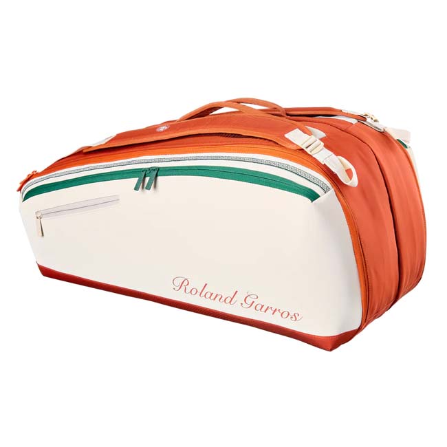 SPEC カラークリーム サイズ約72×36×34cm ウェイト約1720g 素材再生ポリエステル、ポリウレタン 名称WILSON ROLAND GARROS 2026 9PK RACKET BAG 原産国/製造国中国 仕様・特徴2026年...