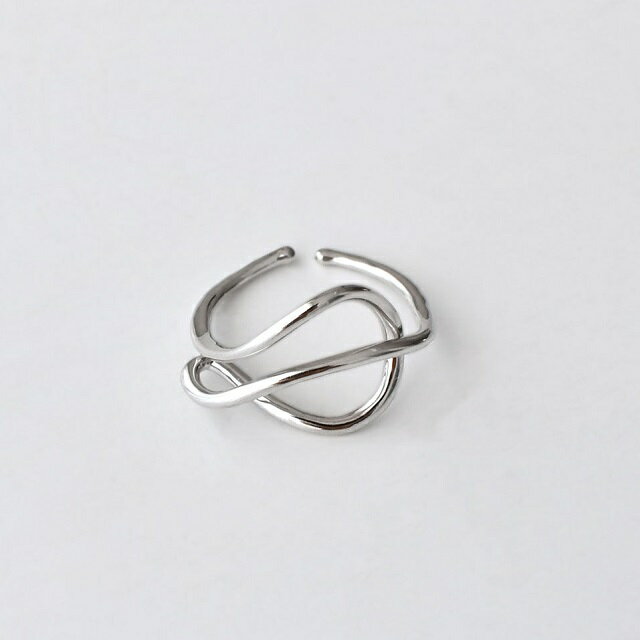 ■素材 SV925 ■サイズ 約12号からサイズ調整可能 ※モニターの発色によって多少お色味が異なって見える場合があります。 こちらは、ネコポス発送商品になりますので、お届けまでに発送から1～2日かかります。