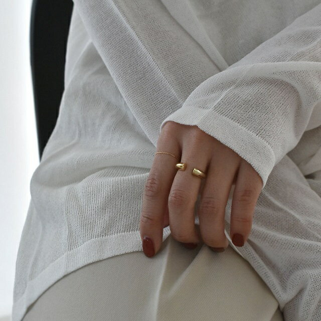 ■素材 SV925Gold plating ■サイズ 約11号からサイズ調整可能 ※モニターの発色によって多少お色味が異なって見える場合があります。 こちらは、ネコポス発送商品になりますので、お届けまでに発送から1～2日かかります。