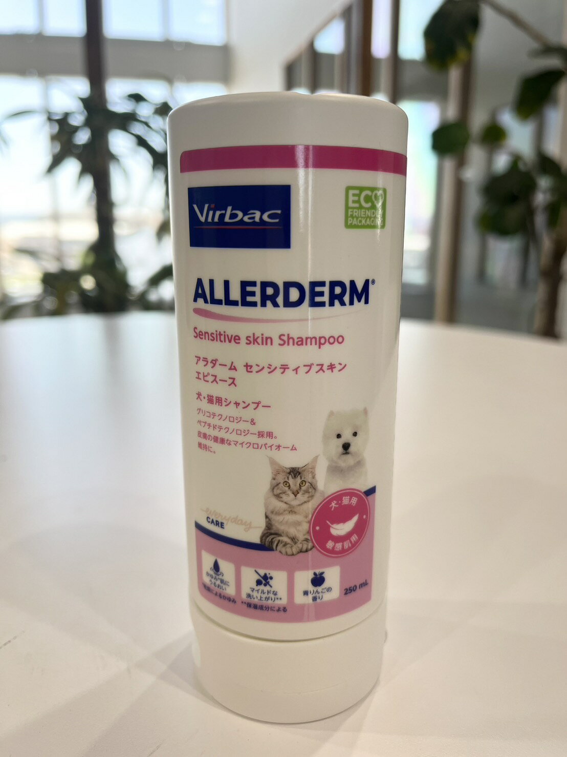 主成分コロイド状オートミール、単糖類、ボルド葉抽出エキス、セイヨウナツユキソウ抽出エキス