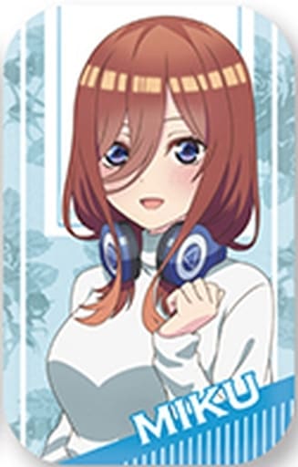 この商品は 五等分の花嫁∽ まるかくカンバッジ 2 中野三玖 ただいま グッズ ポイント「五等分の花嫁∽」より「まるかくカンバッジ」の第二弾が登場！！※画像は見本です。実際の商品と異なる場合がございますので、予めご了承下さい。 商品説明 メ...