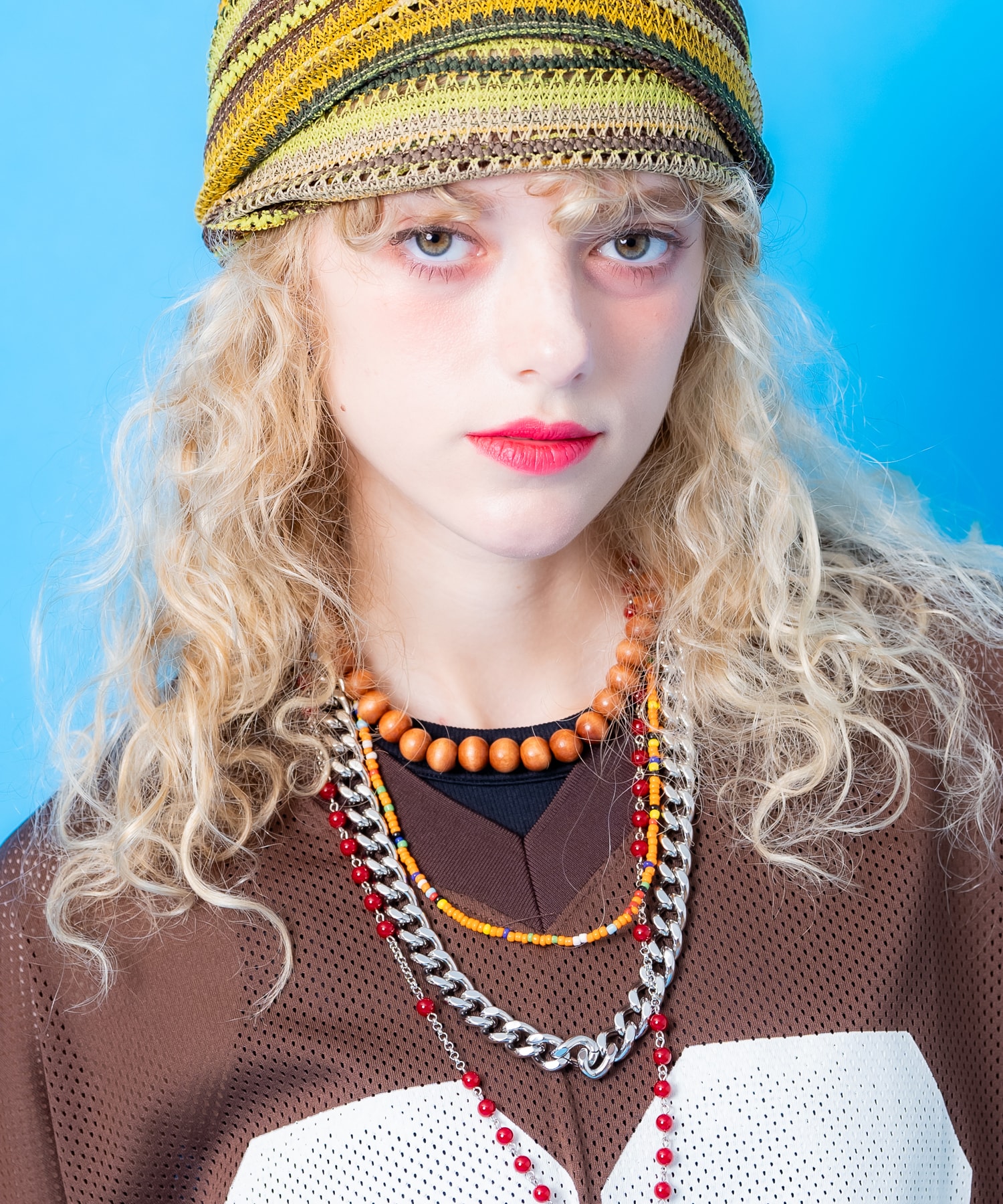 ヒッピーテイストレトロアクリルビーズネックレス(50cm) / メンズ レディース ユニセックス カラー マルチ クラシックオールシーズンマストで首元にポイントを作る定番アクセサリーのネックレス。90s、Y2Kファッションのリバイバルの流れ...