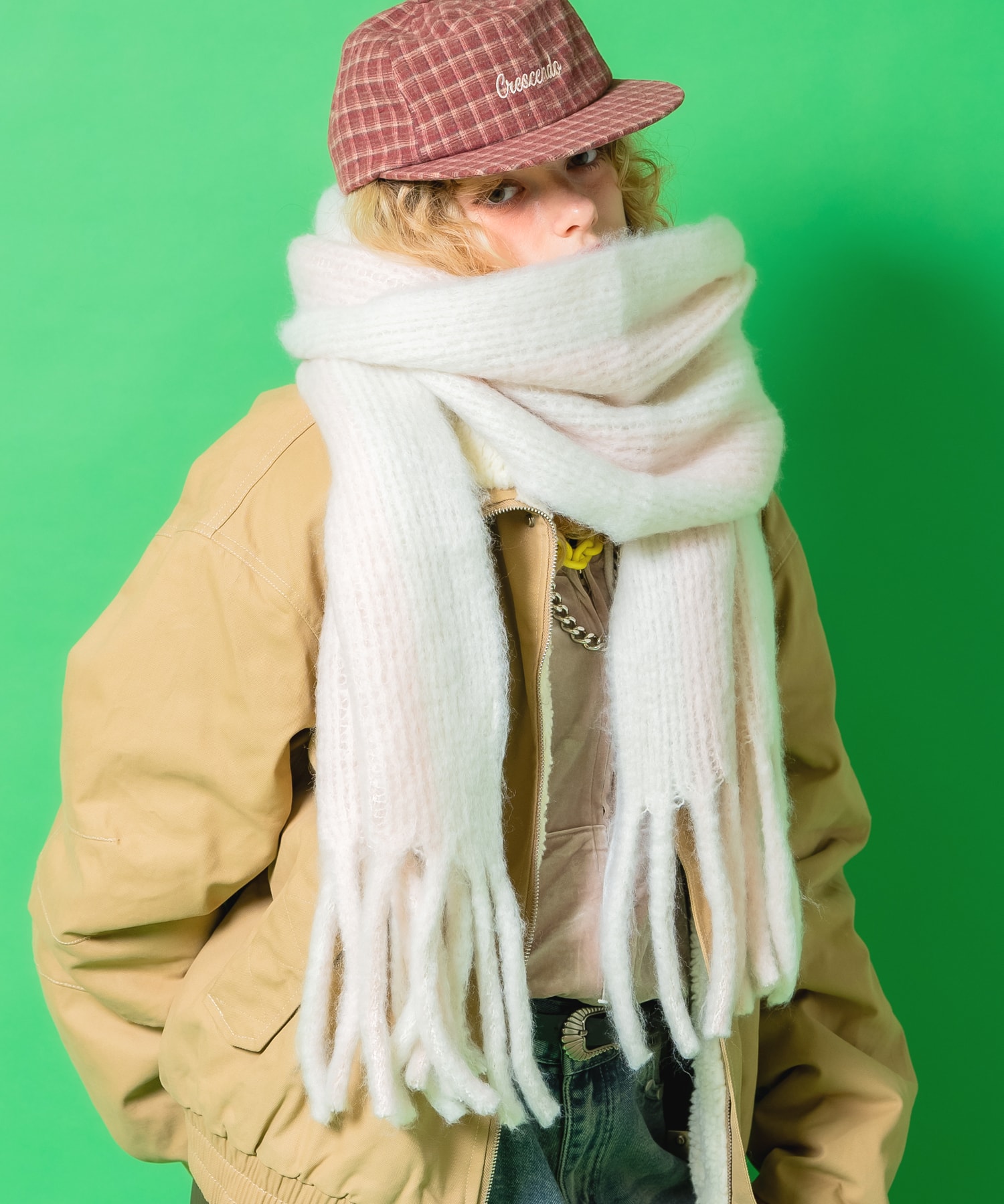 2トーンワイドストライプふわふわファーローゲージニット大判マフラー(34cm×200cm) / ユニセックス レトロ 起毛 ストール 柄 ザクザク編み ビッグAWシーズンの定番マフラー/ストール。肩掛けのストールとしても使えるしっかりとサイ...