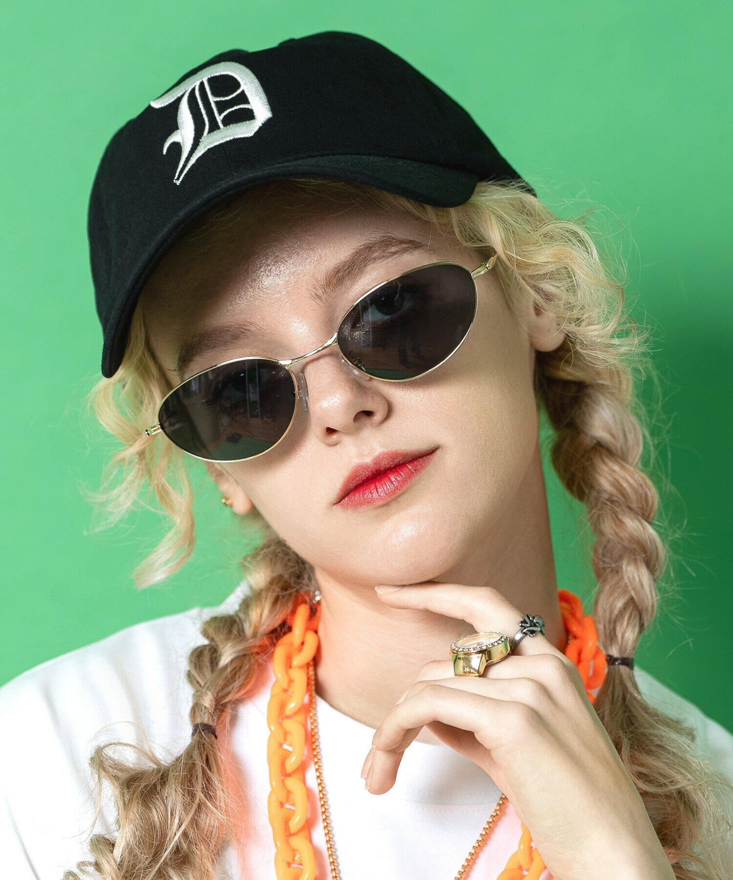 オーバルサングラス / ユニセックス UVカット メタルフレーム【an meets zakka(アンミツザッカ)】ankoROCK meets ZAKKA・・・アパレルブランド、服屋さん『アンコロック』としての視点で【ユニセックス】をコンセ...