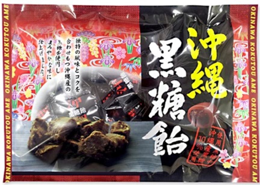 ■独特の風味とコクを合わせもつ沖縄産の黒糖を使用し、まろやかな味です。 原材料水飴（国内製造）、加工黒糖、赤糖（原料糖）、黒砂糖、食塩／香料 内容量(内容)220g × 20袋 内容説明(栄養成分)（100g当り）エネルギー384kcal、...