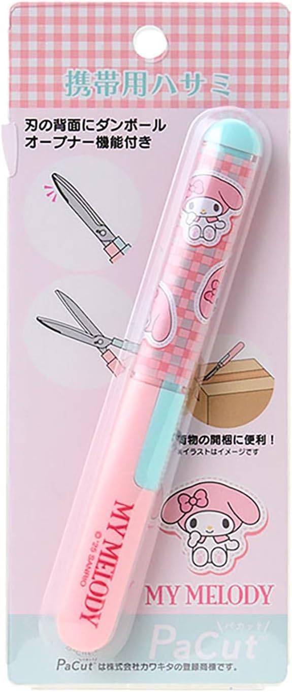 収納時:約幅1.5×奥行1.2×高さ13.5cm刃渡り:約4cm。主な材料・原料：ステンレス銅、ABS樹脂 刃の背面に段ボールオープナー機能付き。キャップ付き。荷物の開梱に便利。スリムサイズで持ち歩きに便利。