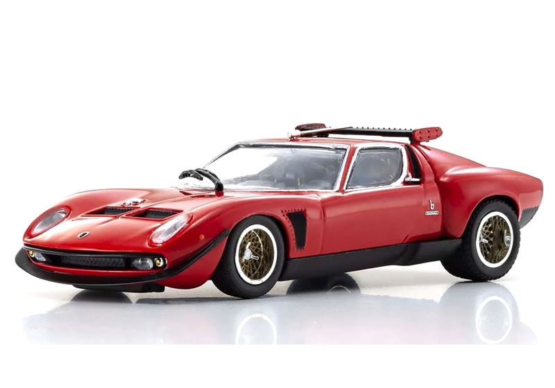 KYOSHO 1/43スケール ダイギャストミニカー1/43スケール ダイキャストモデル (リアカウル開閉) 1/43スケールのミウラ SVRをリニューアル再生産。 ホイールのディテールを改修し、サイドウィンドウを新規パーツで追加再現しました。