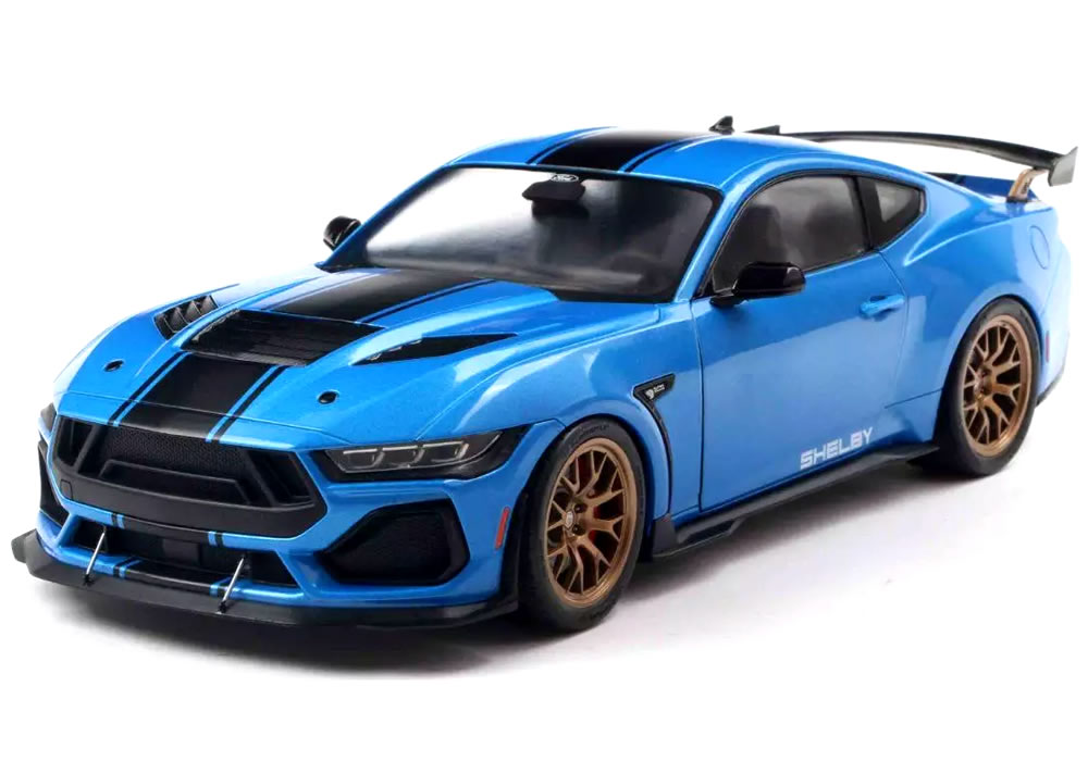 1/18スケール ダイキャストミニカー