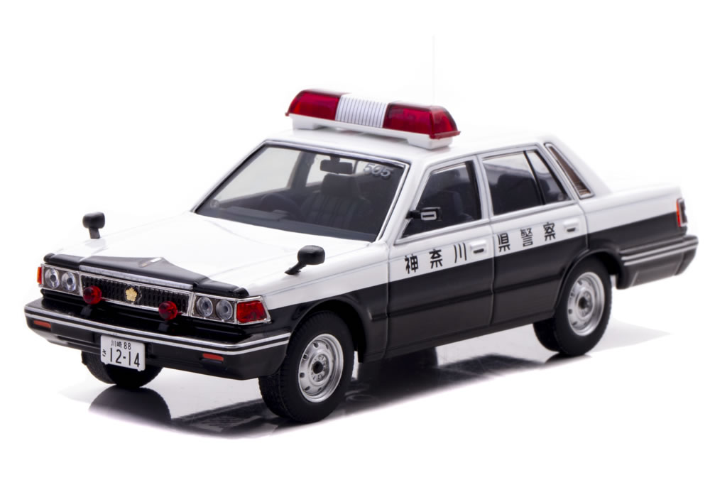 ★生産数 600個 RAI'S 1/43スケール ダイギャストミニカーY30型 日産セドリックセダンのパトカーからヘッドライトが丸目の前期型をモデル化。 市販車では、スタンダードグレードでしか使われていなかった丸目のヘッドライトに3000c...