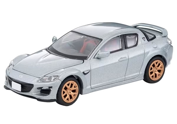 1/64スケール 【材質】 本体：亜鉛合金 タイヤ：PVS シート：PP シャーシ/ホイール/グリル：ABS ライト/窓ガラス：PS ※創りこみ重視の為、ドア開閉アクションはございません。 発売元：トミーテックRX-7の生産終了で一時的に途...