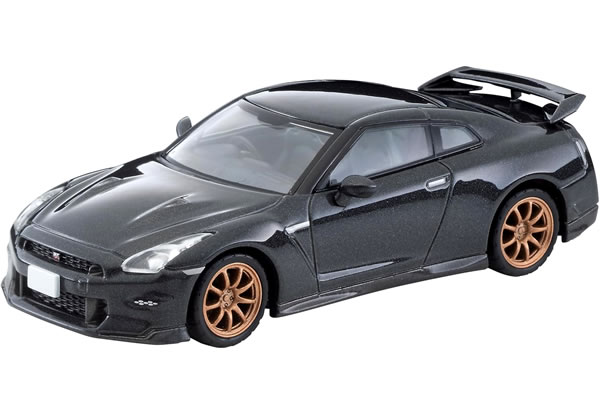 1/64スケール 【材質】 本体：亜鉛合金 タイヤ：PVS シート：PP シャーシ/ホイール/グリル：ABS ライト/窓ガラス：PS ※創りこみ重視の為、ドア開閉アクションはございません。 発売元：トミーテック2007年に発表されたNISS...
