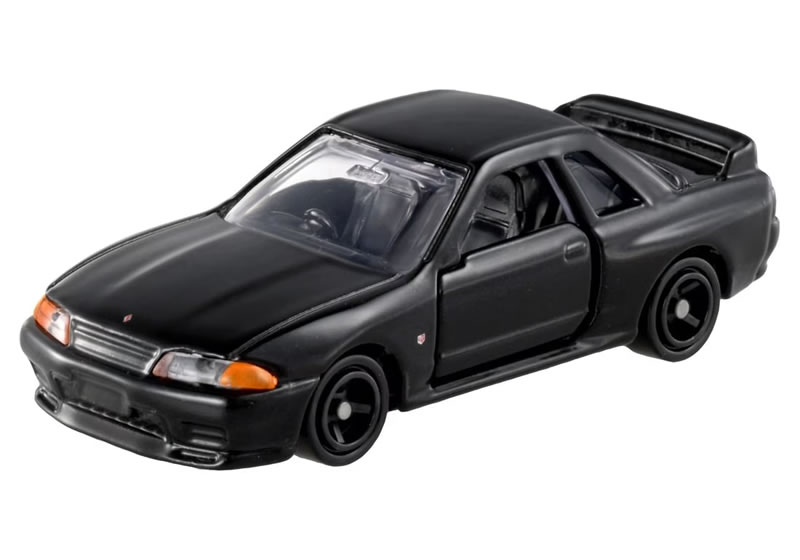 対象年齢 3歳以上　 【材質】 本体/シャシー：亜鉛合金 窓ガラス：PS シート：PP ライト/ホイール/タイヤ/ホイール：ABS 他 箱サイズ：80×40×30(mm) メーカー：タカラトミー「日産 スカイライン GT－R（BNR32）」...