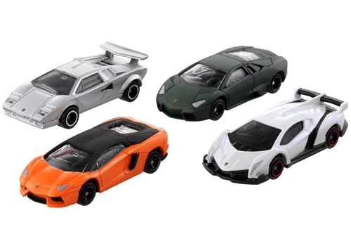 対象年齢 3歳以上　 【材質】 本体：亜鉛合金 タイヤ：PVS シート：PP シャーシ/ホイール：ABS 窓ガラス：PS 他ツヤ消し塗装がかっこいい！ 人気のランボルギーニの車が4台入ったセットです。 (カウンタックLP500S、アヴェンタ...