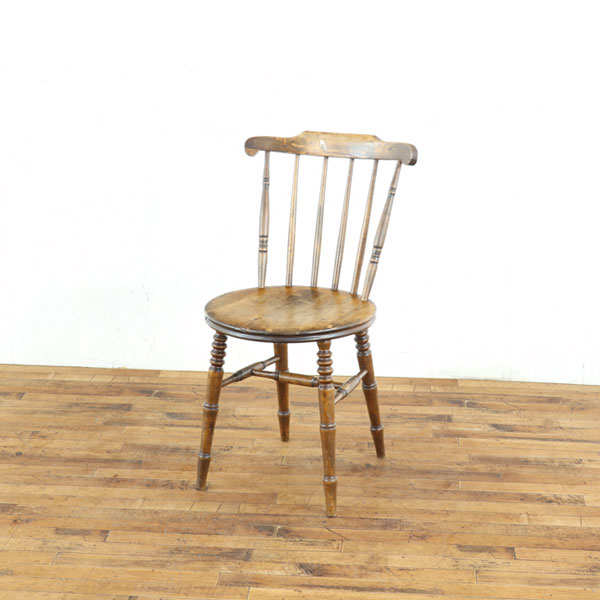 品番 81001g 品名 アイベックスチェア 原産国 イギリス 材質 ビーチ材 年代 1930年頃 サイズ 幅：48cm　奥行：52cm　高さ：84cm(座面高46cm) 商品について アイベックスチェアとも言われるタイプのチェアになります...