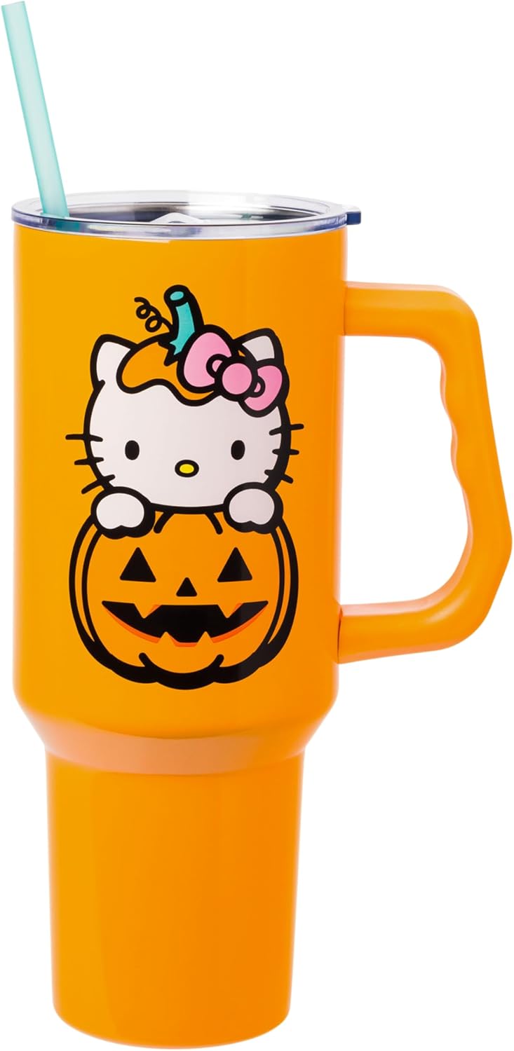 ハロウィン気分を可愛く楽しめる、ハローキティのジャック・オー・ランタンデザインタンブラー。季節感あふれるデザインと大容量仕様で、日常使いからイベントシーンまで幅広く活躍します。 ■ 世界観・コンセプト ジャック・オー・ランタンから顔をのぞか...