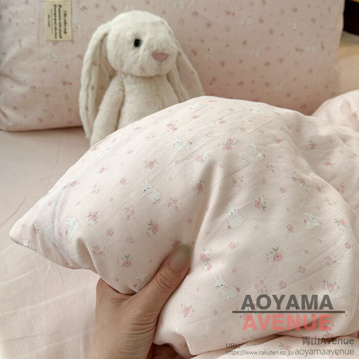 商品詳細 特徴 【安心して使える天然素材】この布団カバーセットは、シングルからセミダブルまで対応し、ダブルガーゼの綿100％素材を使用しています。うさぎ柄のデザインが施され、小動物の愛らしさを感じさせる寝具カバーセットです。オールシーズン使...