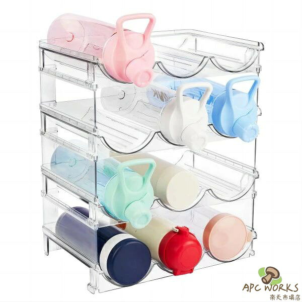 【透明素材で一目瞭然】透明なウォーターボトル収納ラックは、中身がすぐに見えるため、必要なアイテムを素早く見つけることができます。 【取り出しやすさ抜群】出し入れがスムーズにできるので、キッチンでの作業効率が向上します。 【収納力が高い】2/...