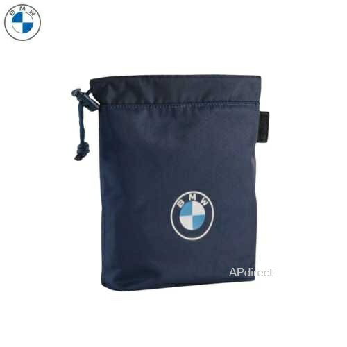 BMW GOLFSPORT貴重品ポーチ コード・ストッパー付きポーチ マイクロ・ファイバー素材のライナー フロントにBMWロゴプリント バックに同色系のPUMA キャット・プリント 素　材：ポリエステル100% サイズ：約21.5x17cm...