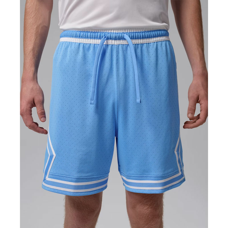 ※こちらの商品はUSサイズです サステナブル素材 ジョーダン スポーツ メンズ Dri-FIT メッシュ ダイアモンド ショートパンツ 軽量メッシュ素材と速乾性を高めるテクノロジーにより、ゲームがヒートアップしてもさわやかな着用感が持続。 ...