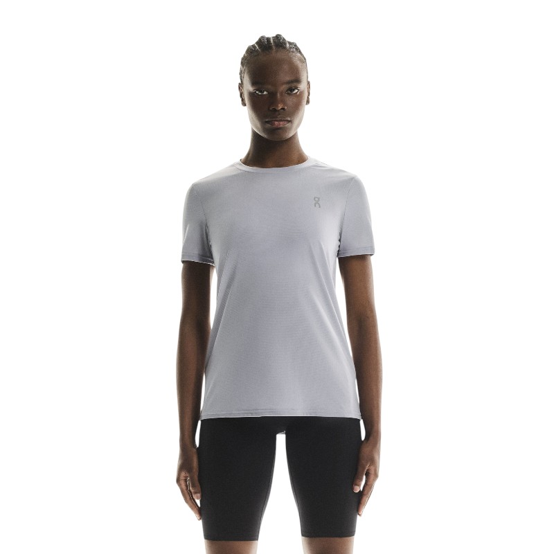 【 On core series 】 【軽量 汎用性 ランニング】通年可 On Womens Core-T オン レディース コアT 軽量で着回しの効く上質なベーシックアイテム。 実用的で一年中着回せます。 普段のランやトレーニングに重宝す...