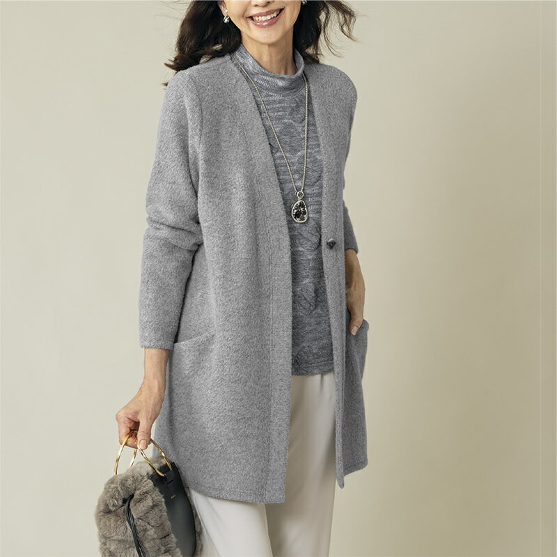 異素材を組み合わせたアンサンブル！ ぬくもりのある起毛カーディガンと、 ジャカードカットソーのコンビは、 単品でも着回しのきくうれしいアイテムです。 着心地が良く、品よく見えるのも嬉しいですね♪ ◆素材 ポリエステル86％、レーヨン12％、...