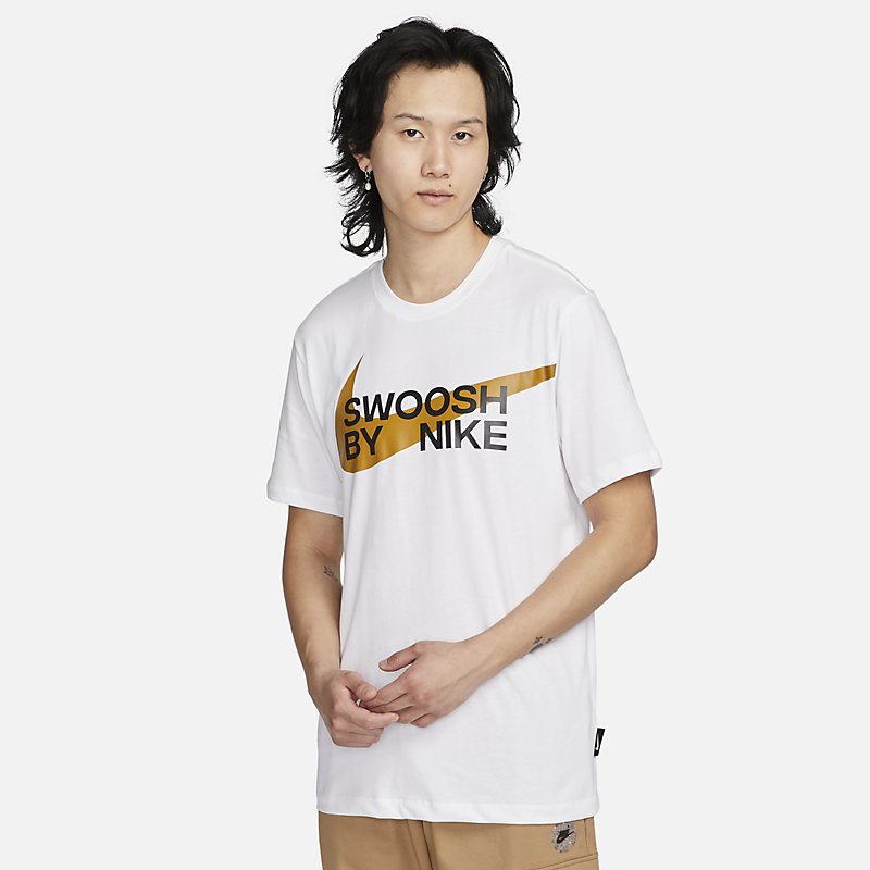 ◆ 商品詳細情報 ◆ ブランド ナイキ NIKE 商品番号 FD1248-100 カラー (100)ホワイト サイズ Mサイズ Lサイズ XLサイズ 2XLサイズ 素材 綿 100% ◆画像のカラーについて◆ 商品画像のカラーにつきましては...
