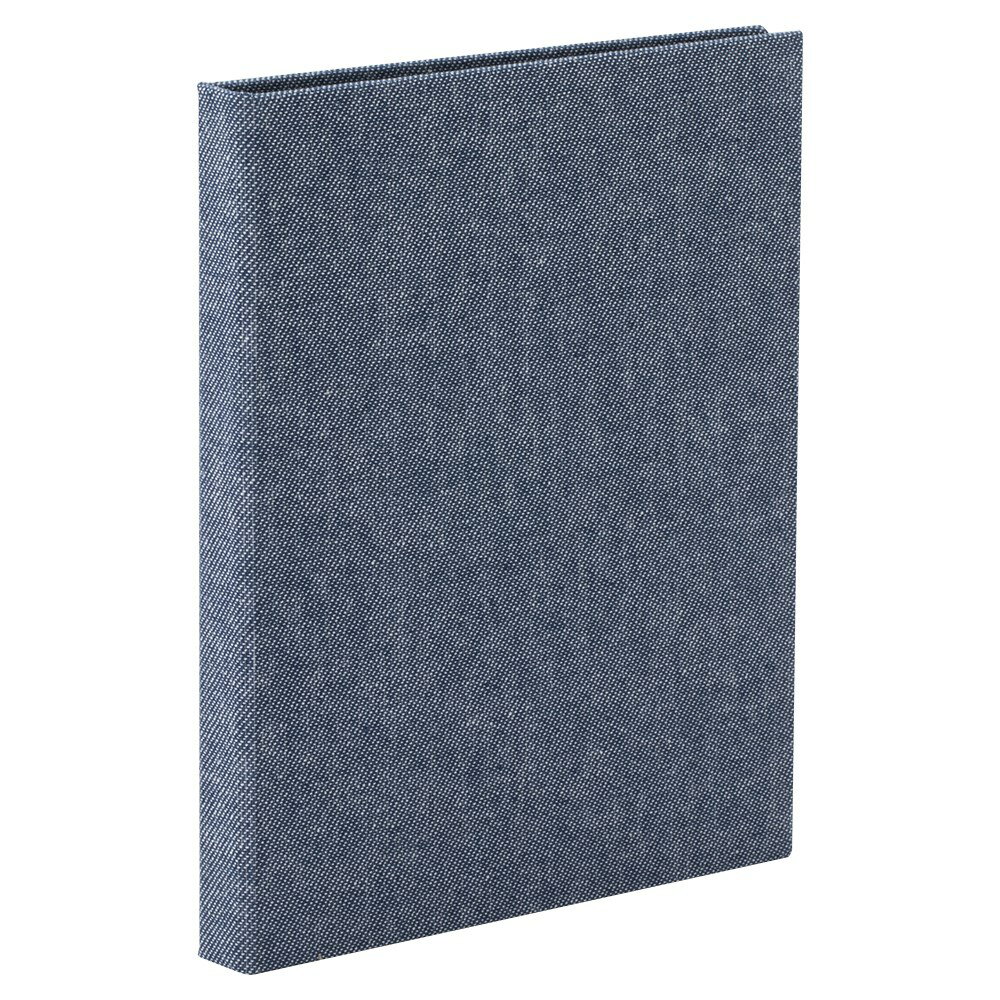 スリムな布貼りアルバム風合いのある布生地を表紙に使ったスリムタイプのフォトアルバムです。ポケットは写真が映える黒台紙のフォトアルバム。思い出を鮮やかに彩ります。