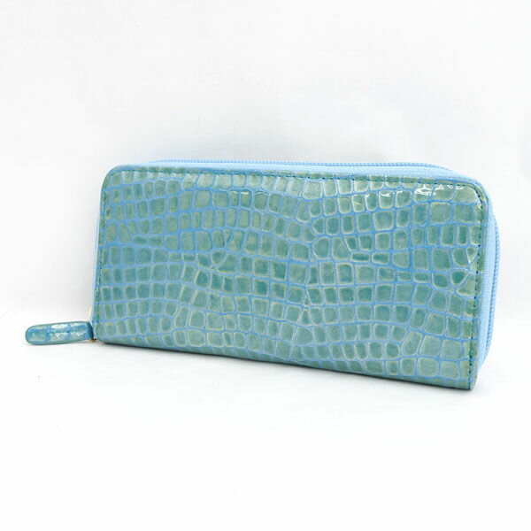 商品状態 ・USED品ですので、軽微なダメージはありますが比較的状態の良い品です。　 状態ランク Aランク デザイン/仕様 財布　 サイズ/収納詳細 横幅（W)　（約cm）:19高さ（H)　（約cm）:9奥行（D)　（約cm）:2.5総重量...