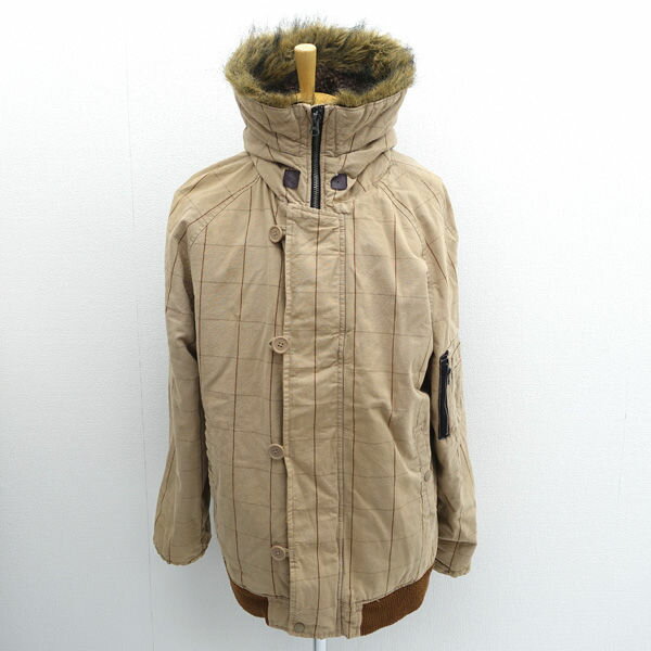 商品状態 毛羽立ち、キズ、色褪せなどの一般的な使用感があります。　 状態ランク Bランク デザイン/仕様 (メンズ)アウター/ジャケット　 型番 PS-04-M440　 サイズ/収納詳細 表記サイズ:L着丈　（約cm）:79身幅　（約cm）...