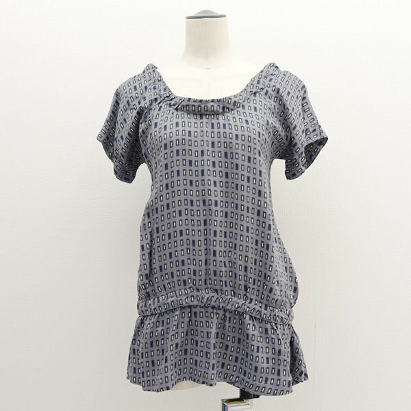 商品状態 ・USED品ですので、軽微なダメージはありますが比較的状態の良い品です。　 状態ランク Aランク デザイン/仕様 (レディース)ボトムス/ワンピース　 型番 GATTMA815A00T　 サイズ/収納詳細 表記サイズ:40着丈　（...