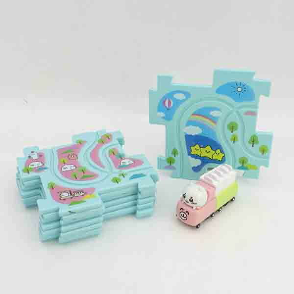 商品状態 使用によるキズや汚れがございますがまだまだ使っていただける商品です。動作確認済。　 状態ランク Bランク デザイン/仕様 玩具　 サイズ/収納詳細 列車 (約cm):8×3×5パネル1枚 (約cm):15×0.5×15　 サイズは...