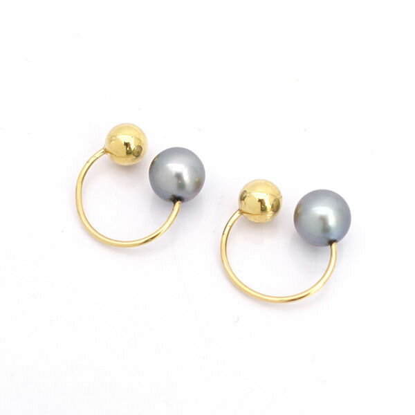 商品状態 特筆すべきダメージはなく、きれいなお品です。　 状態ランク Aランク デザイン/仕様 イヤリング・ピアス　 サイズ/収納詳細 全長　（約cm）:1.7総重量　（g）:2.23　 採寸方法(※クリックで拡大) サイズは当店独自の基準...