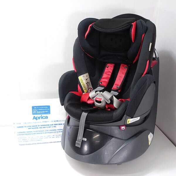 商品状態 使用によるキズや汚れはありますが、まだまだ使っていただける商品です。・使用期間：体重2.5kg(新生児) から18kg(4歳頃)まで・身長の目安：50cm～100cm【サイズ】・横向きベッド時：W790 × D593 × H566...